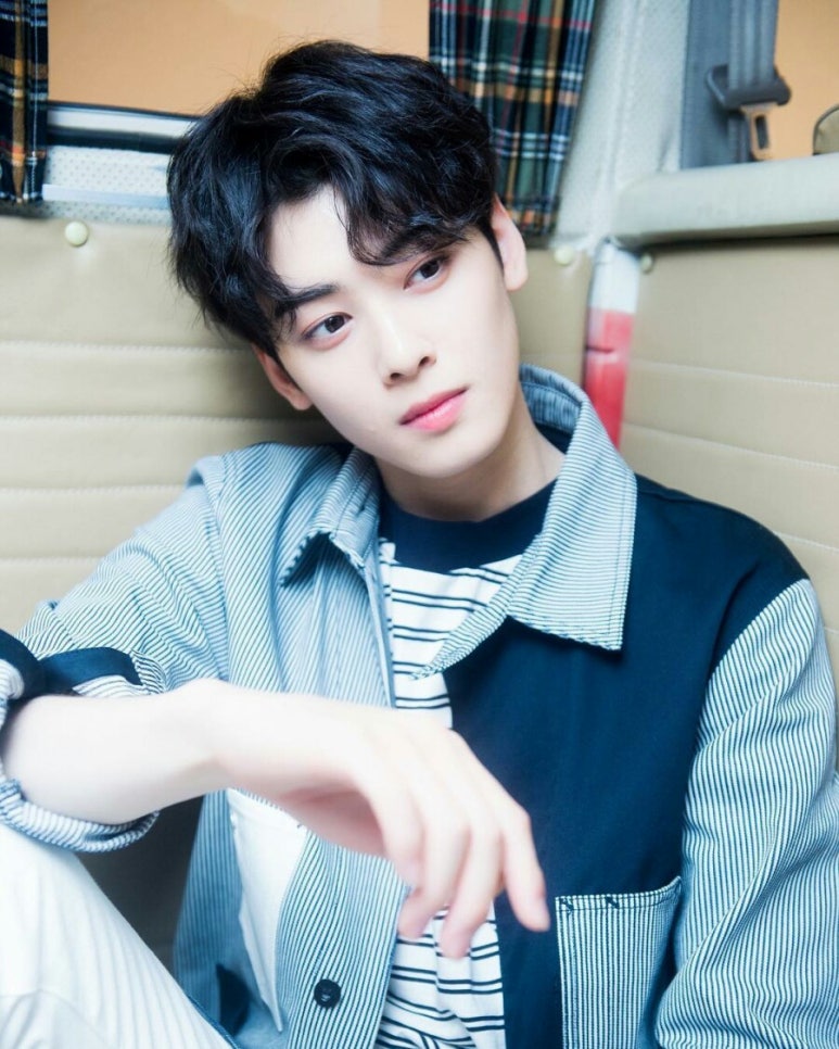 아스트로 차은우차은우 사진차은우 움짤차은우 얼굴천재차은우 배경화면차은우 레전드차은우 고화질차은우 화보차은우 셀카